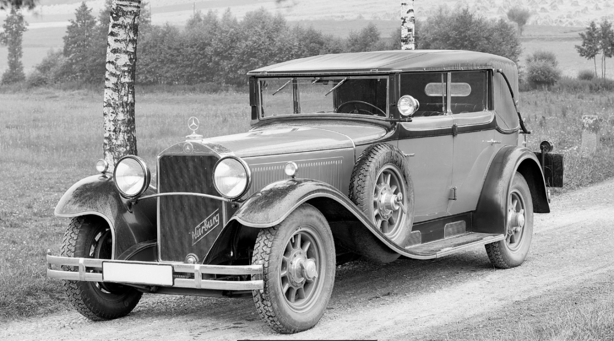 The first armored car in the world - and more | Brone.bg